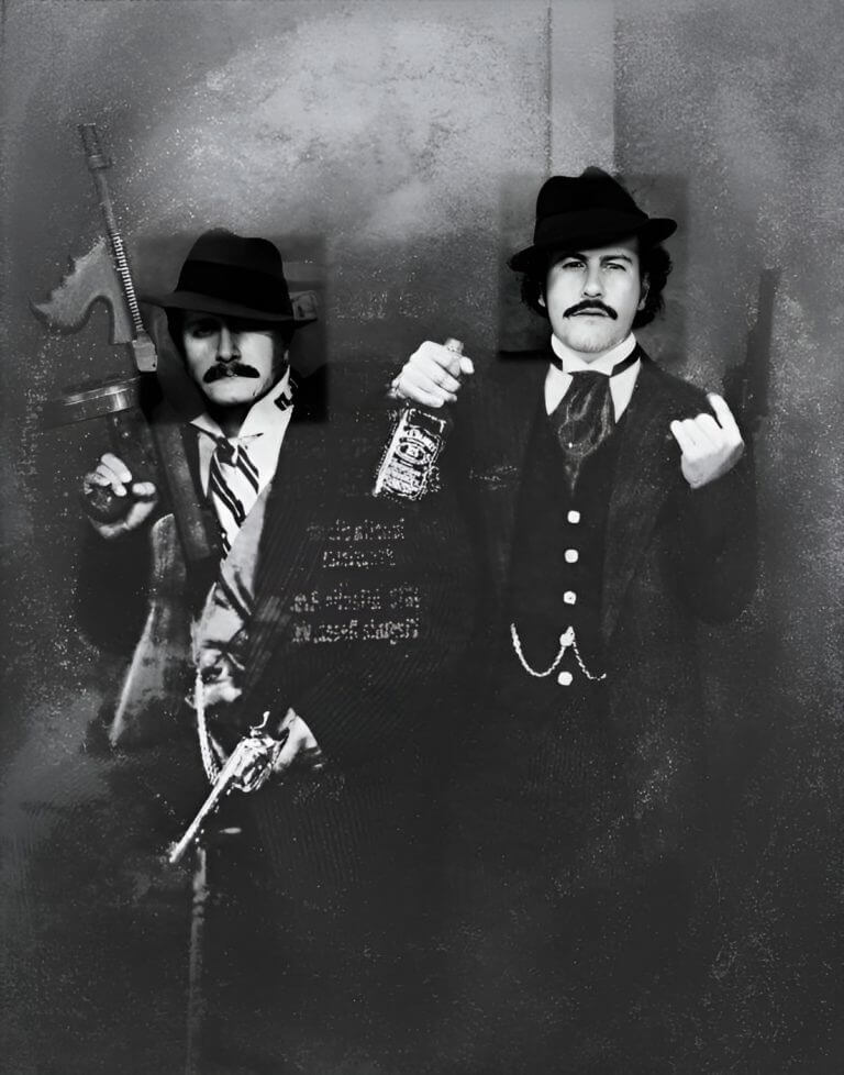 27 Never-Before-Seen Photos of Pablo Escobar's Dual Life