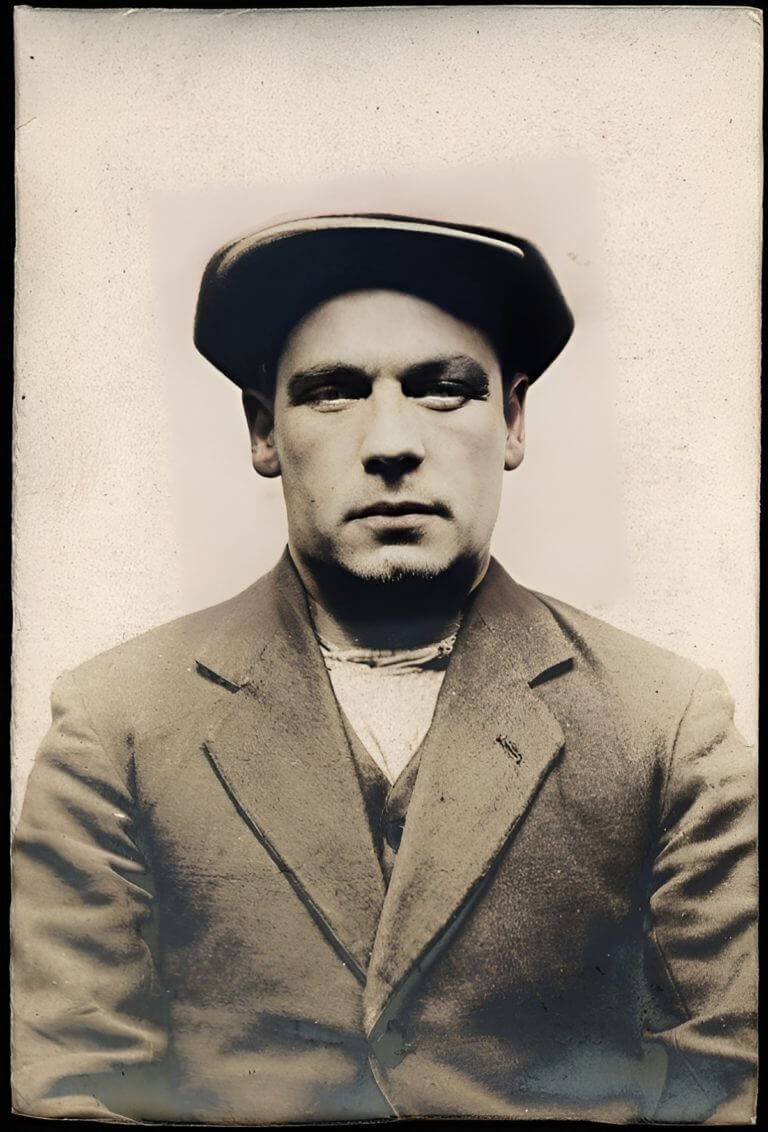 24 Vintage Mugshots Show From 20th Century Condemned