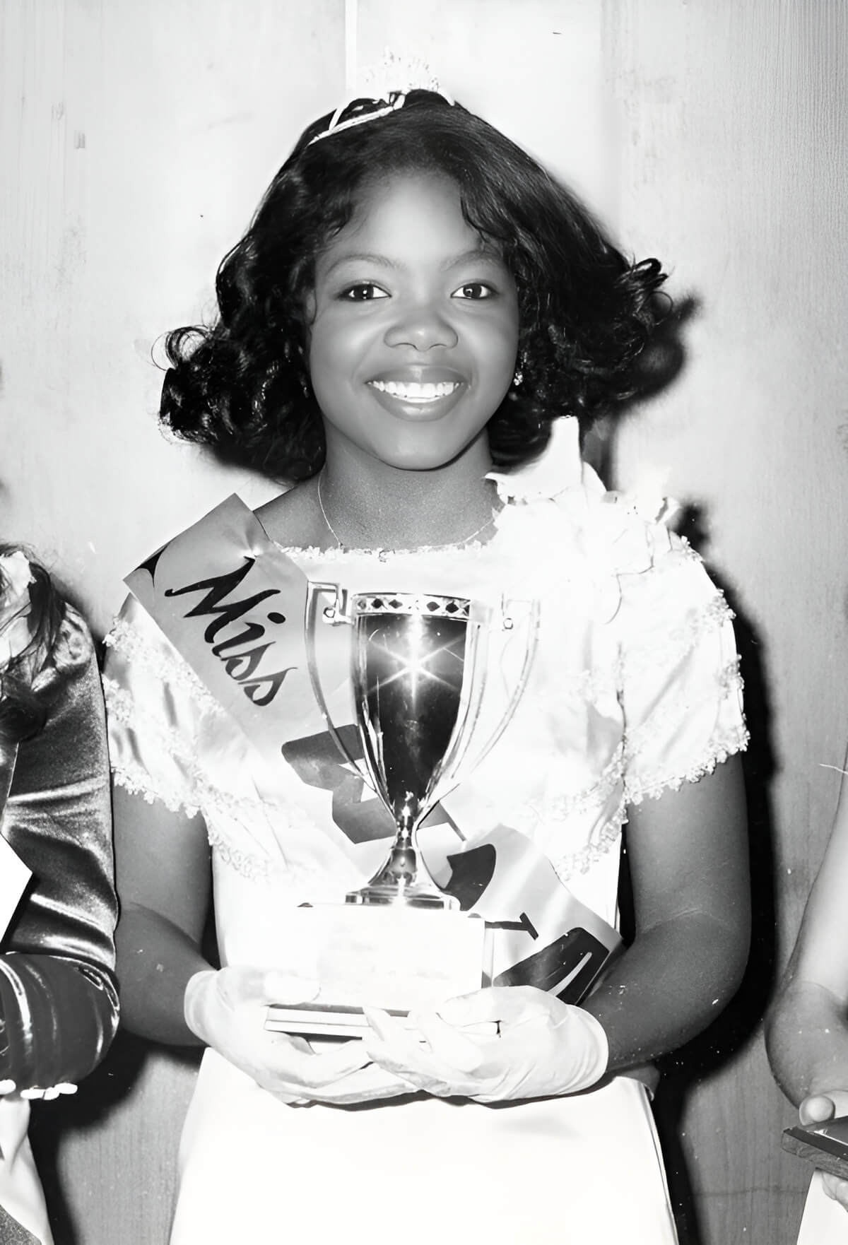 Photos of Famous People When They Were Young Now in HD