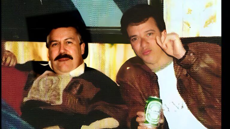 27 Never-Before-Seen Photos of Pablo Escobar's Dual Life