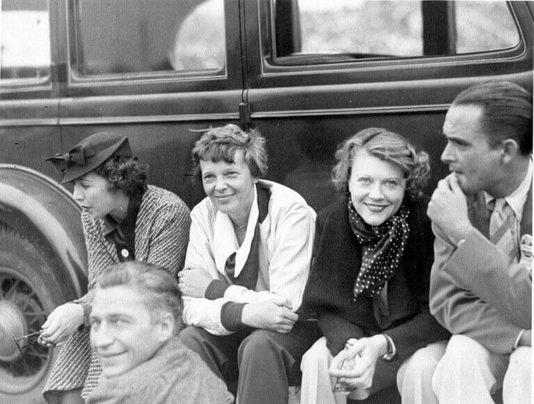 30 Amazing and Rare Photos of Amelia Earhart