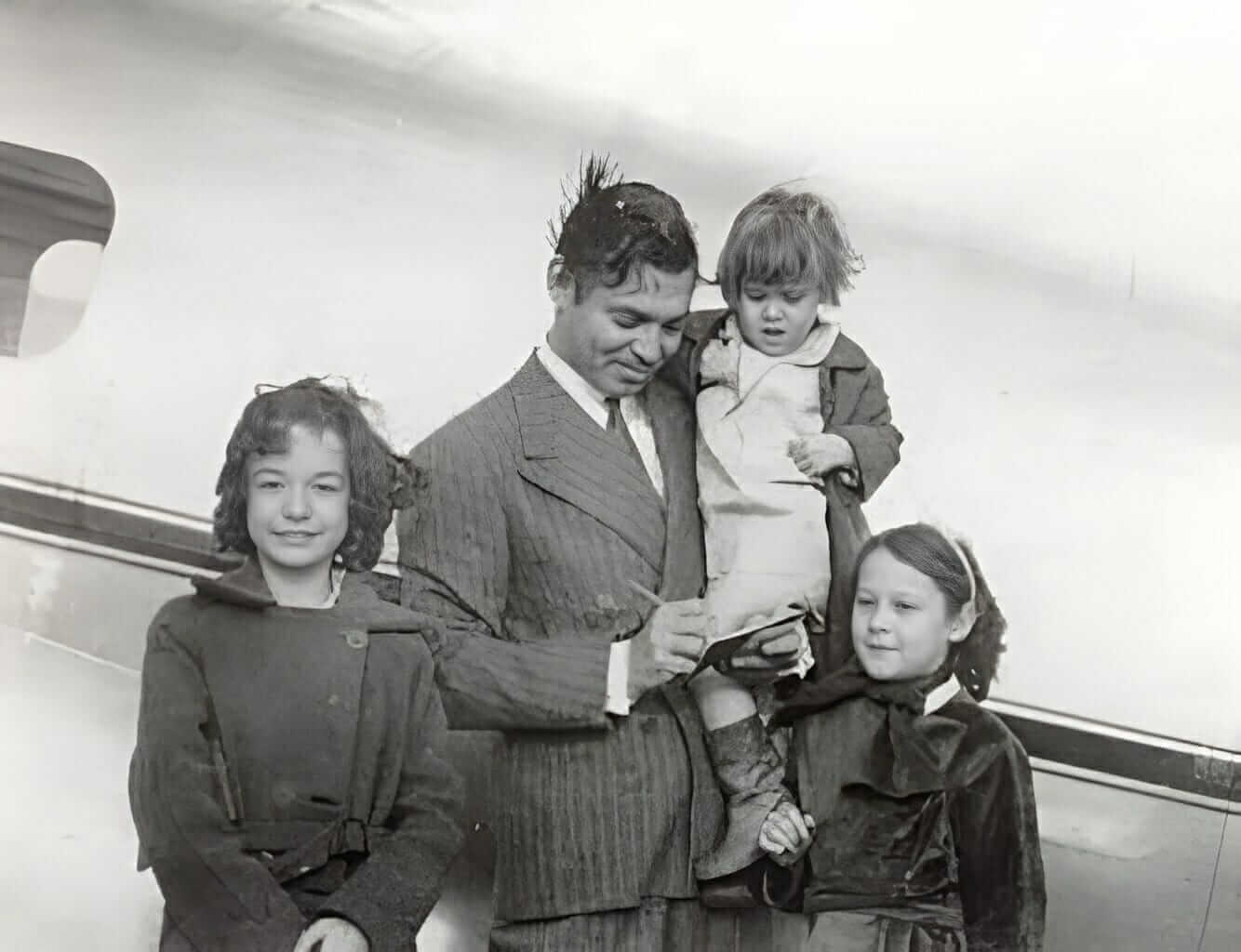 30 Amazing and Rate Photos of Clark Gable