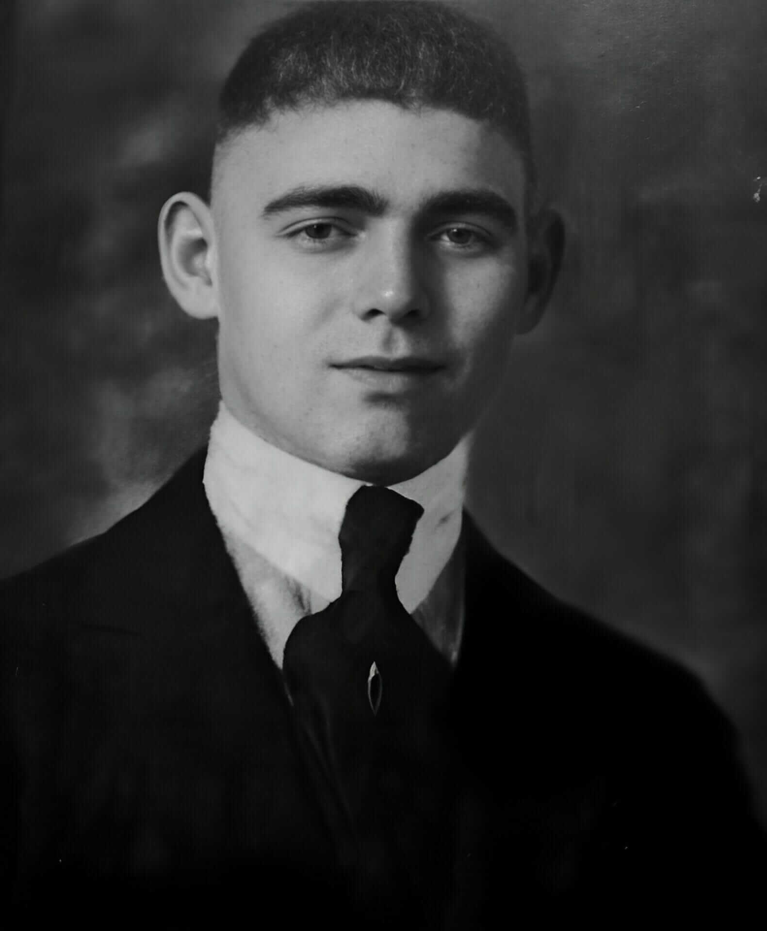 30 Amazing and Rate Photos of Clark Gable