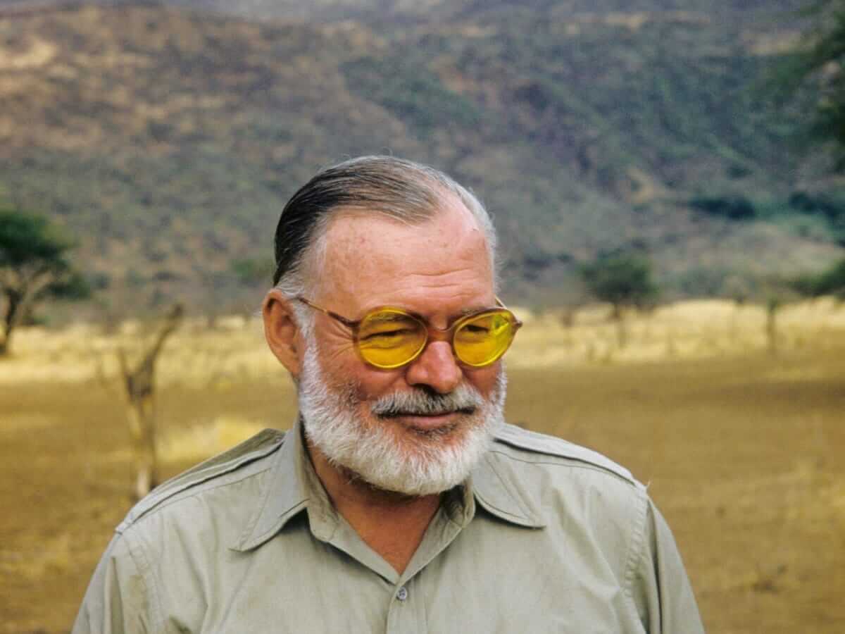 30 Amazing and Rare Photos of Ernest Hemingway - Face26 - AI Photo Enhancer