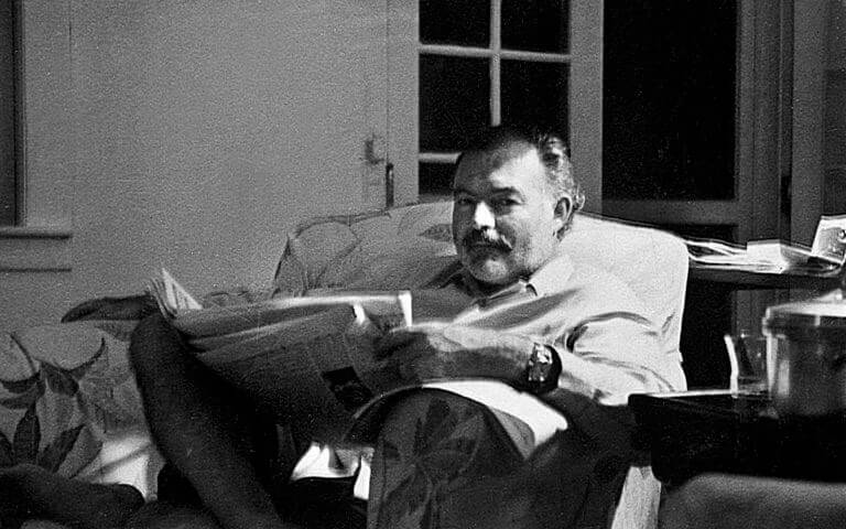 30 Amazing and Rare Photos of Ernest Hemingway - Face26 - AI Photo Enhancer