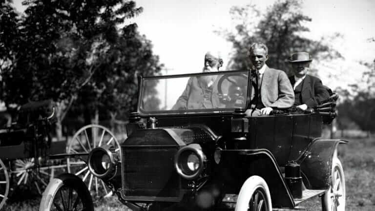 30 Amazing and Rare Photos of Henry Ford - Face26 - AI Photo Enhancer