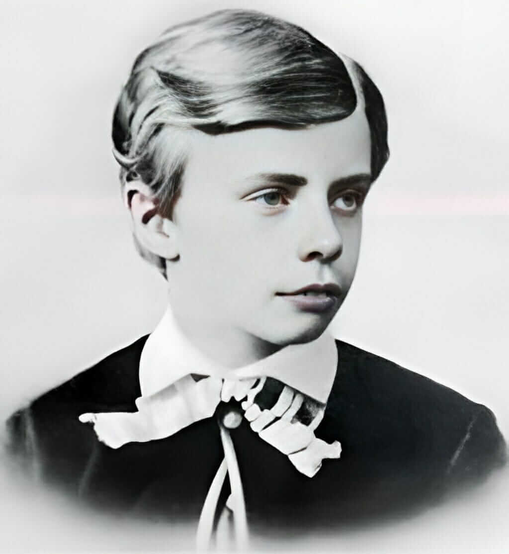 30 Amazing and Rare Photos of Henry Ford - Face26 - AI Photo Enhancer