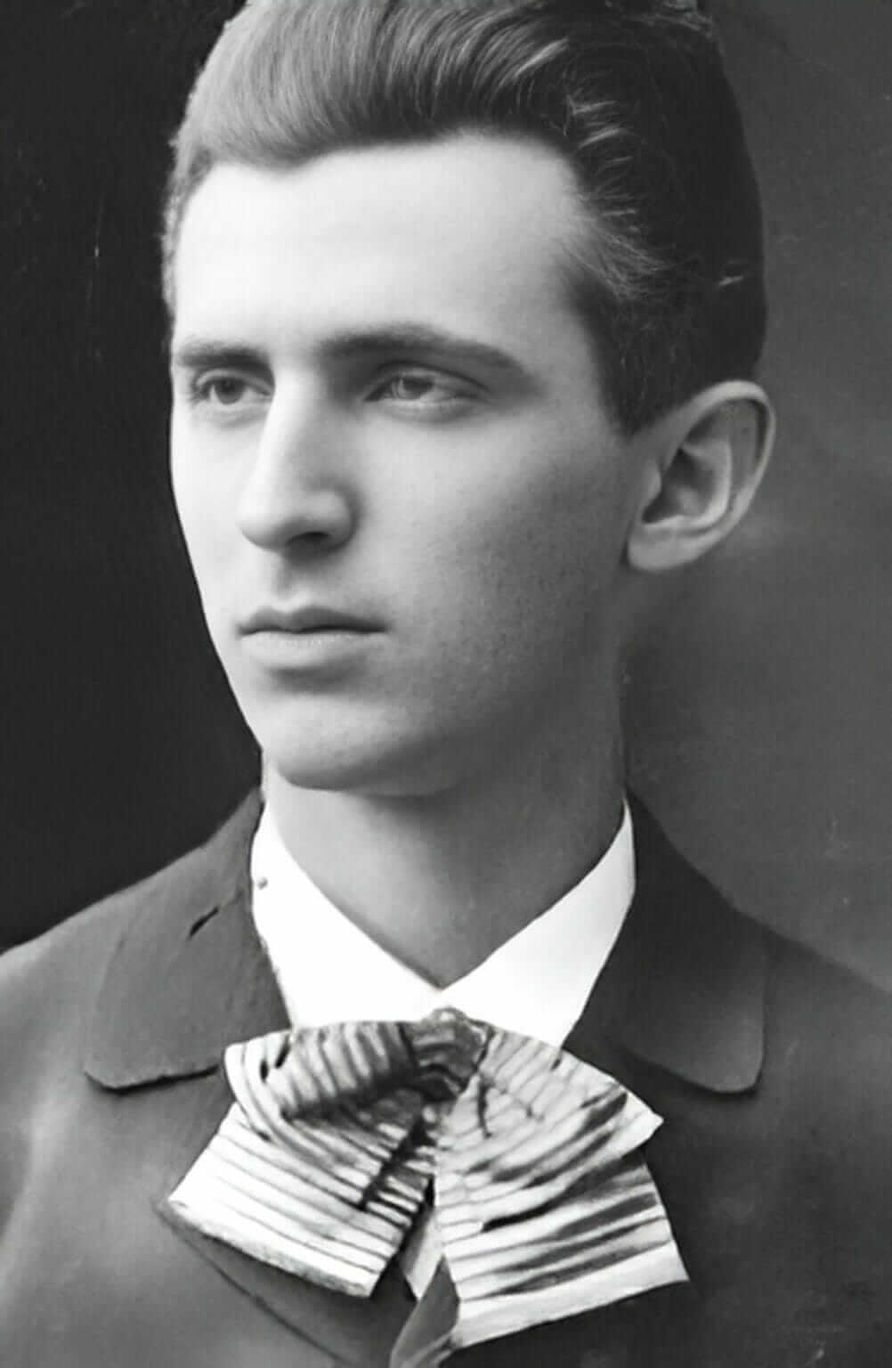 20 Amazing and Rare Photos of Nikola Tesla - Face26 - AI Photo Enhancer