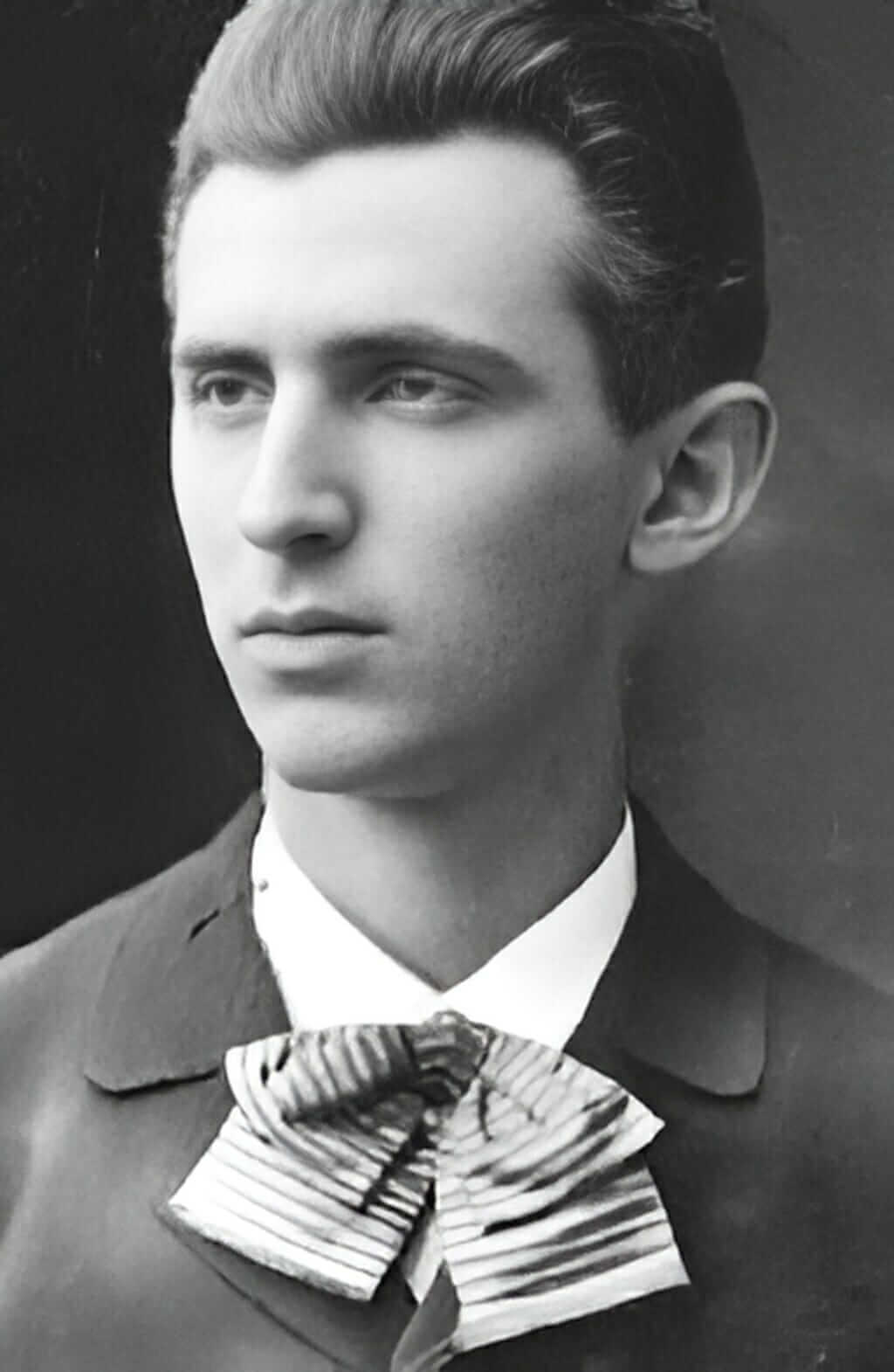 20 Amazing and Rare Photos of Nikola Tesla - Face26 - AI Photo Enhancer