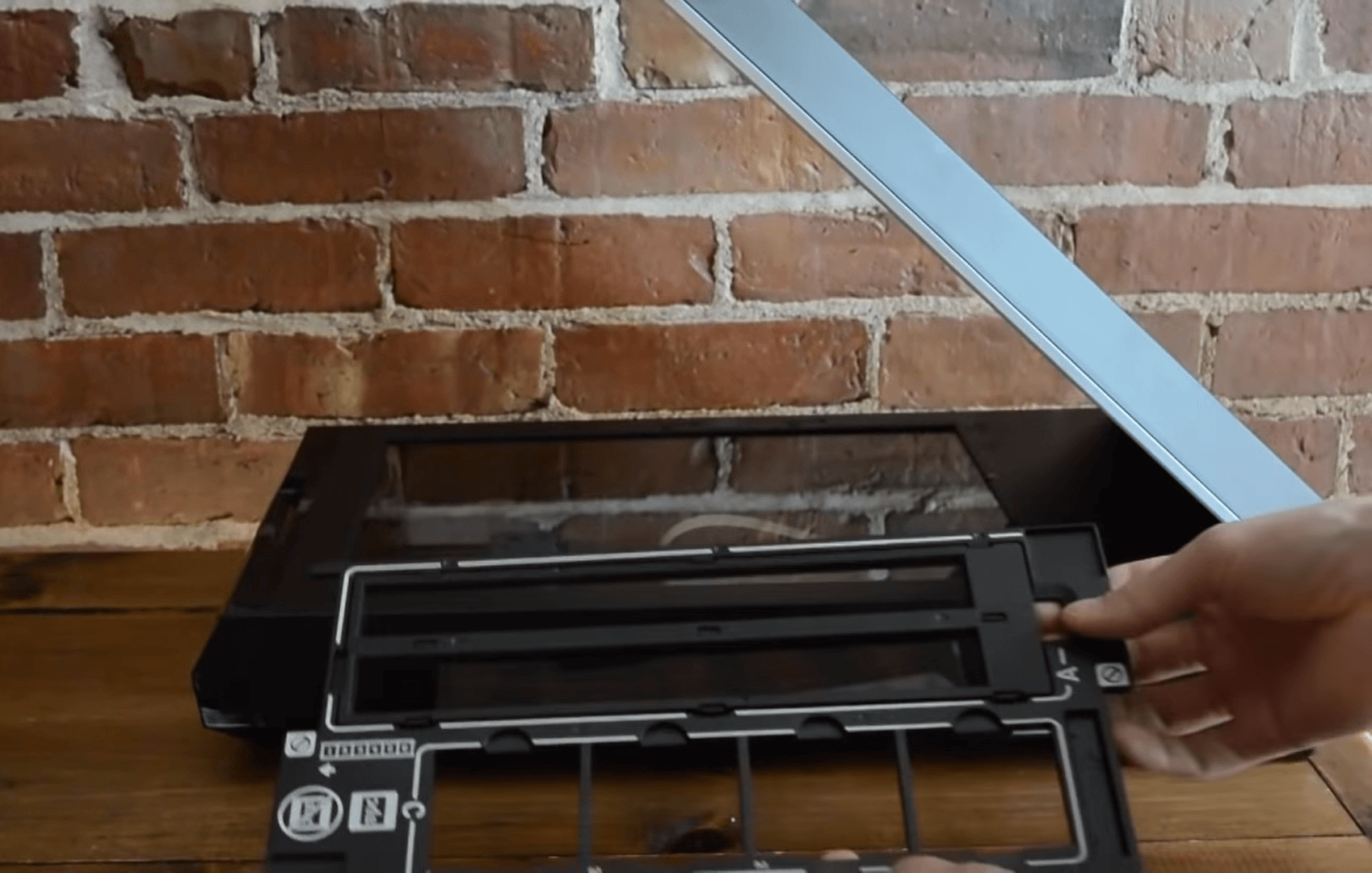 A Guide to Digitize Old Slides & Turn Them into HD Photos