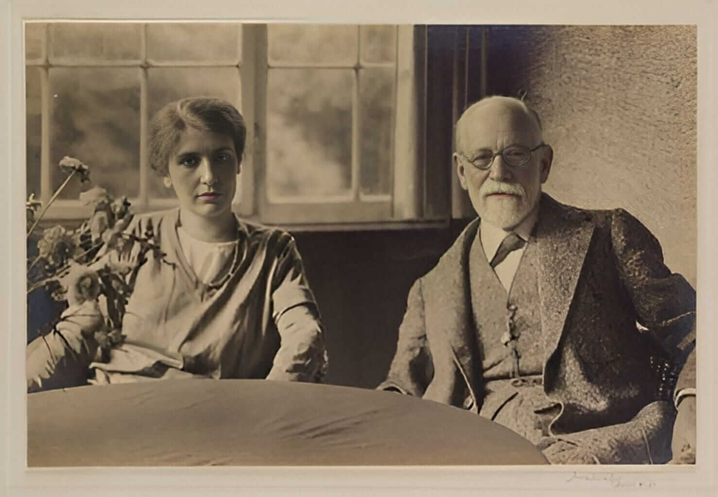 30 Amazing and Rare Photos of Sigmund Freud