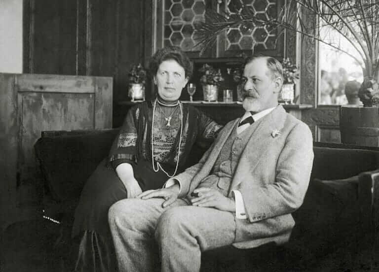30 Amazing and Rare Photos of Sigmund Freud