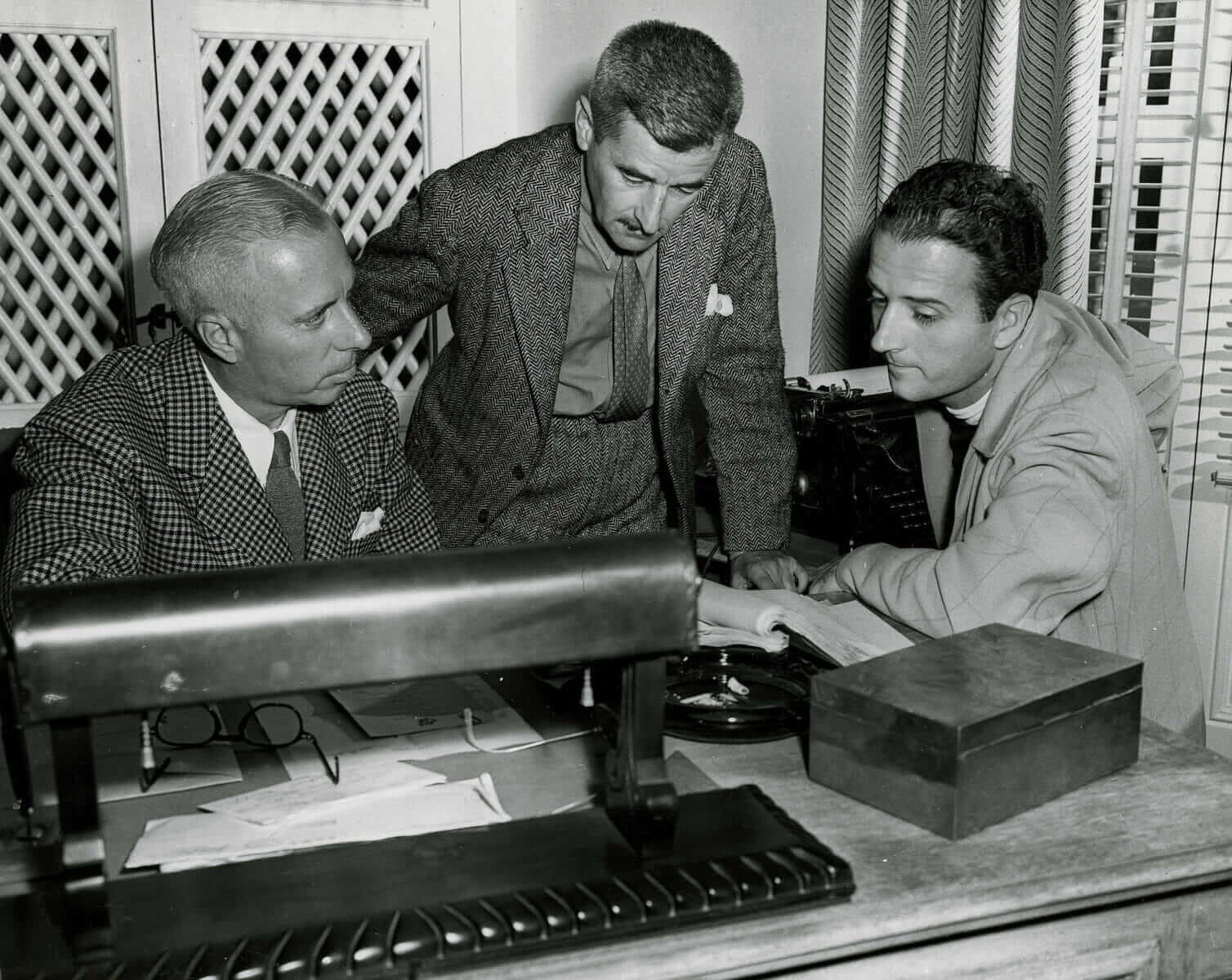 30 Amazing and Rare Photos of William Faulkner