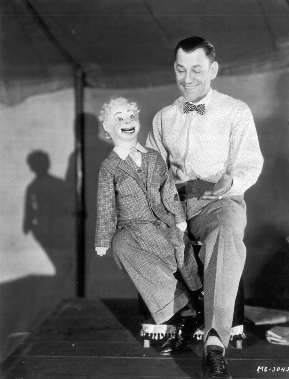 30 Amazing and Rare Photos of Lon Chaney - Face26