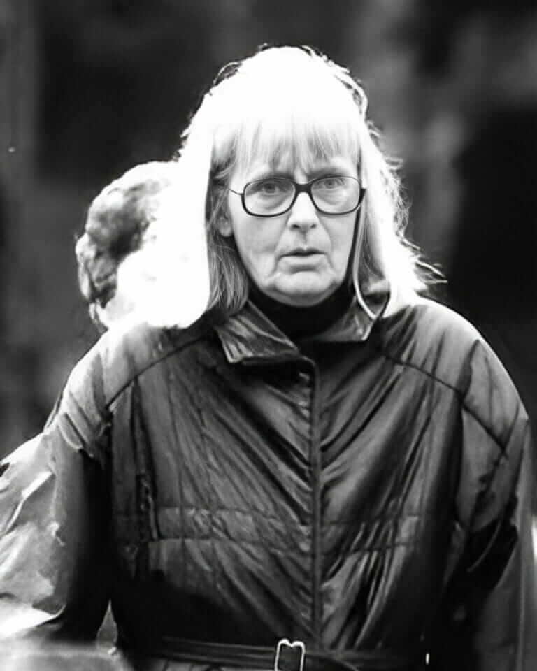 30 Amazing and Rare Photos of Greta Garbo - Face26 - AI Photo Enhancer