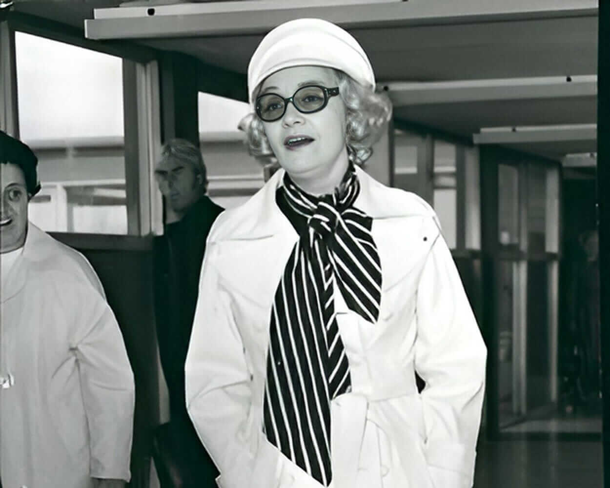 30 Amazing and Rare Photos of Marlene Dietrich - Face26 - AI Photo Enhancer