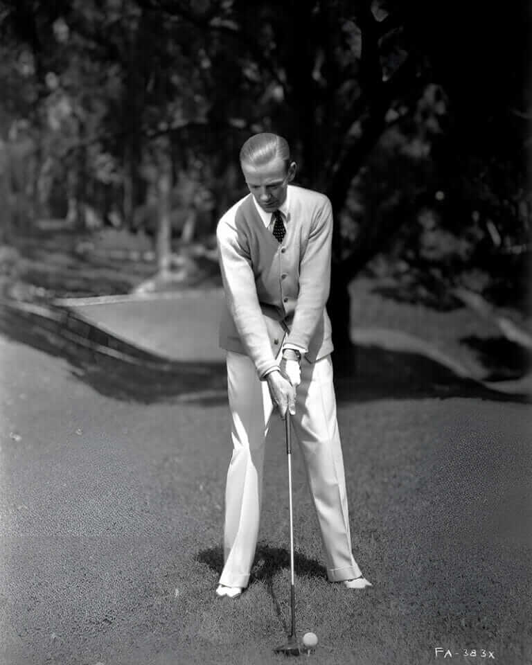 30 Amazing and Rare Photos of Fred Astaire - Face26 - AI Photo Enhancer